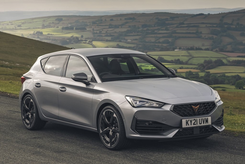 Cupra Leon (2025) boot space & practicality