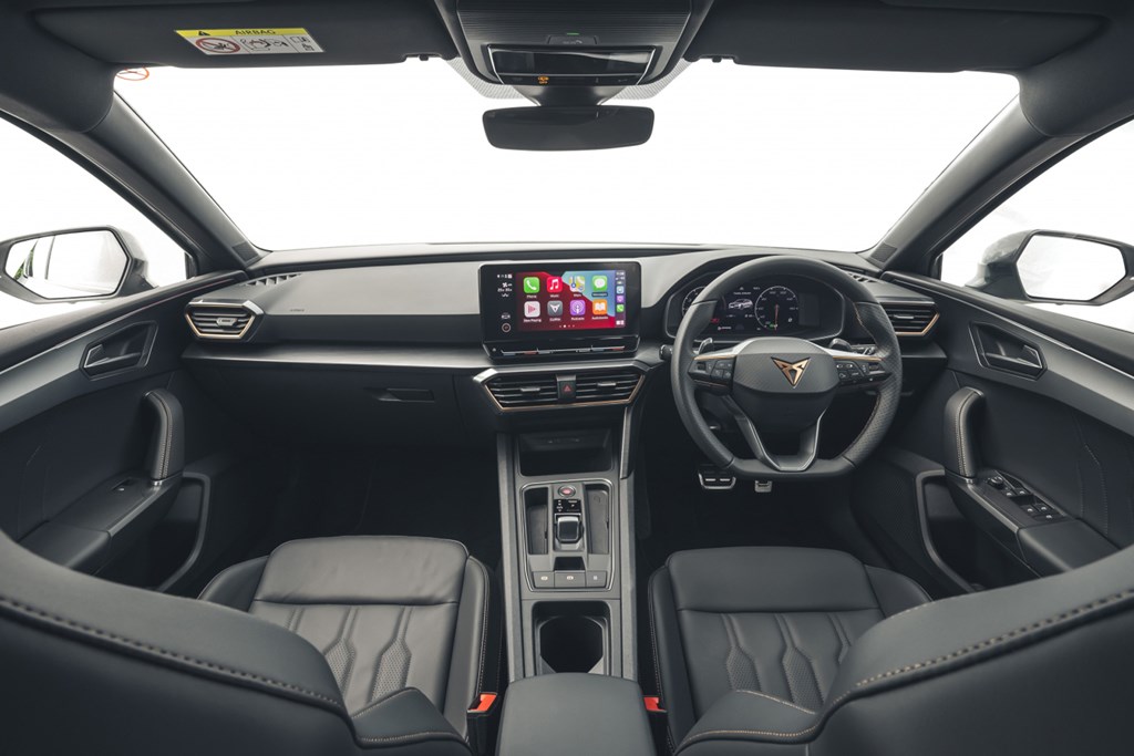 Cupra Leon (2026) boot space & practicality