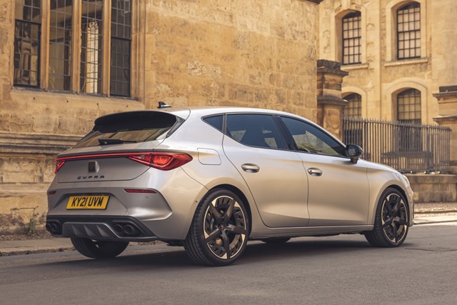 Cupra Leon (2025) boot space & practicality