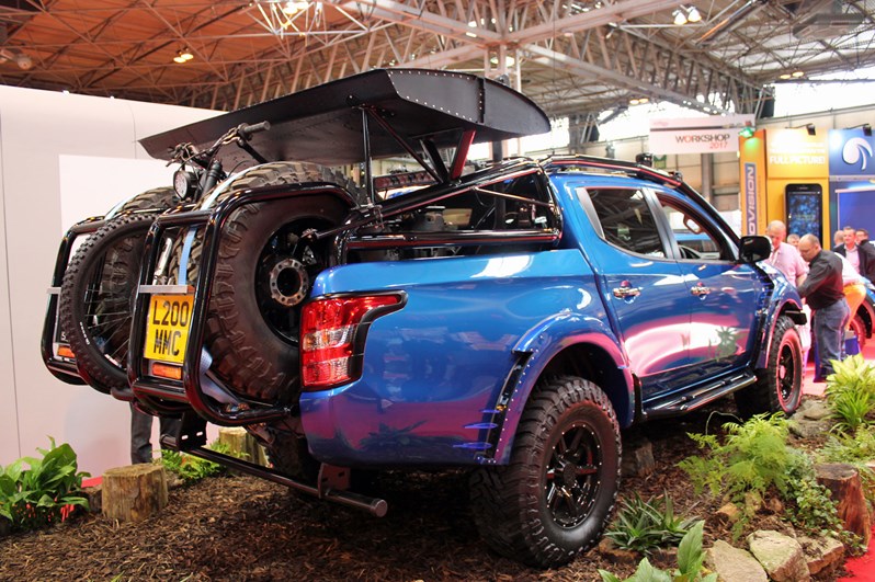 Mitsubishi L200 special editions star at the CV Show 2017