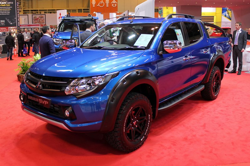 Mitsubishi L200 special editions star at the CV Show 2017
