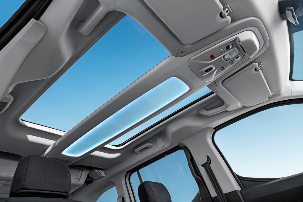 Citroën Berlingo (2026) boot space & practicality