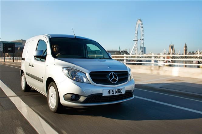 Mercedes-Benz offering free entry to DriveVansA2Z 2016