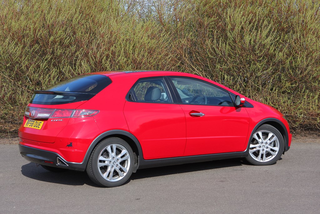 Used Honda Civic Hatchback (2006 - 2011) Review