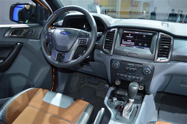 Ford Ranger 2015 unveiled for first time