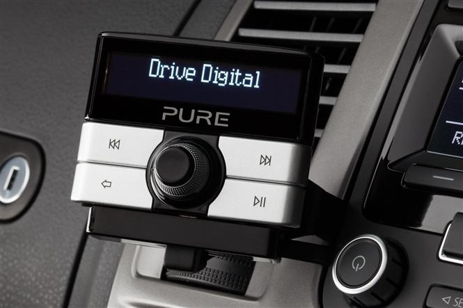 VW Commercial Vehicles launches digital radio service