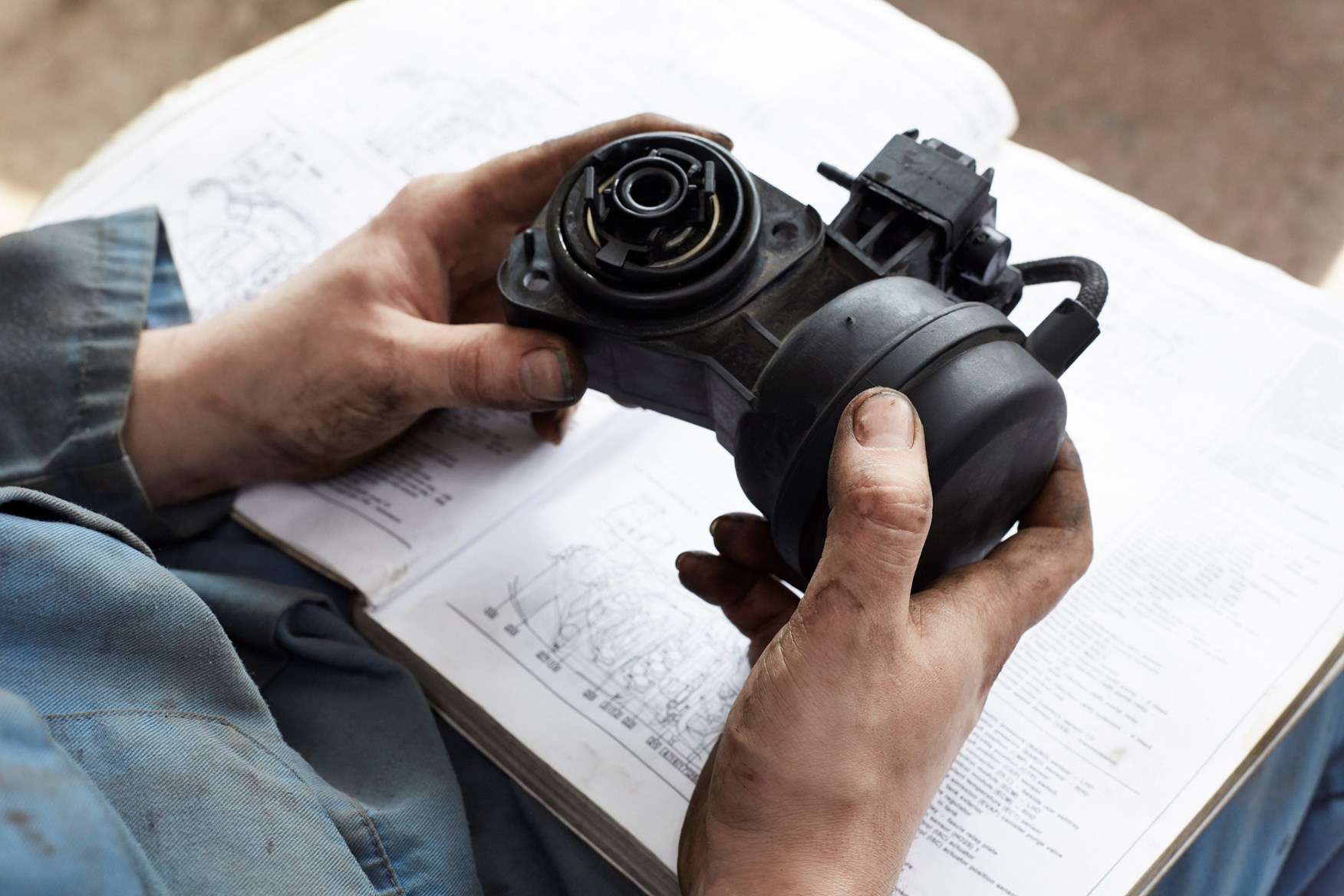 The best car maintenance books for easy tinkering