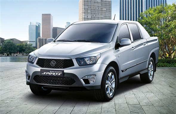 SsangYong unveils Korando Sports pick-up