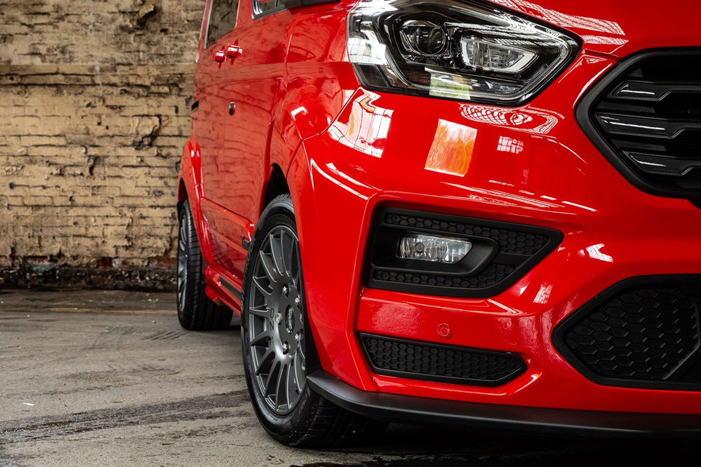 Ford Transit Custom MS-RT 2018 review - £33k lifestyle sport van gets ...