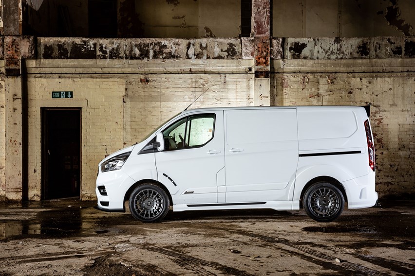 Ford Transit Custom MS-RT 2018 review - £33k lifestyle sport van gets ...