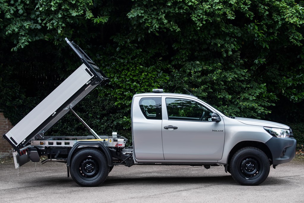 Toyota Hilux Tipper review