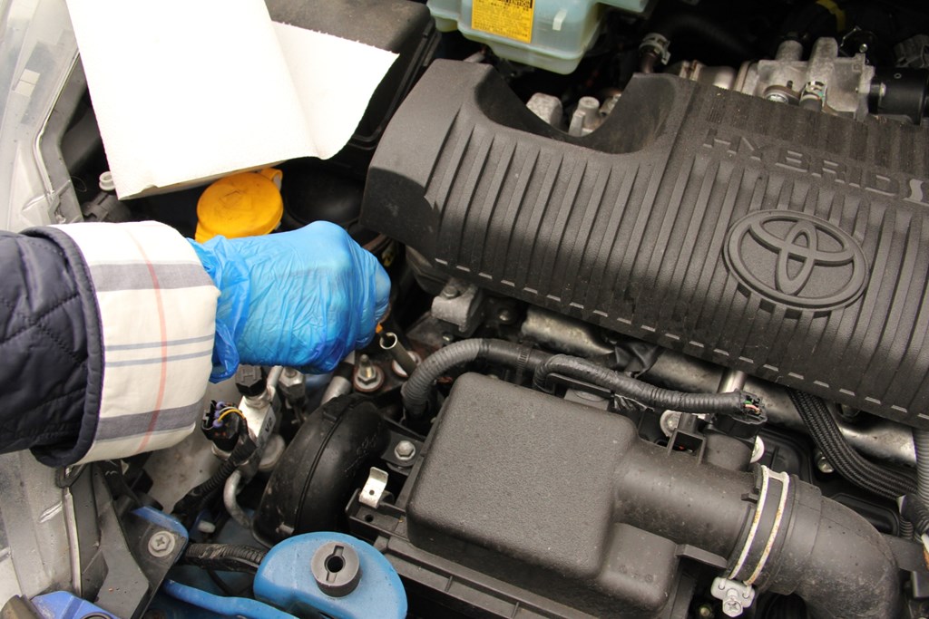 Essential car care: how to check your car's oil