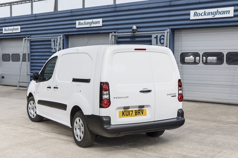 Peugeot Partner Electric L2 electric van review