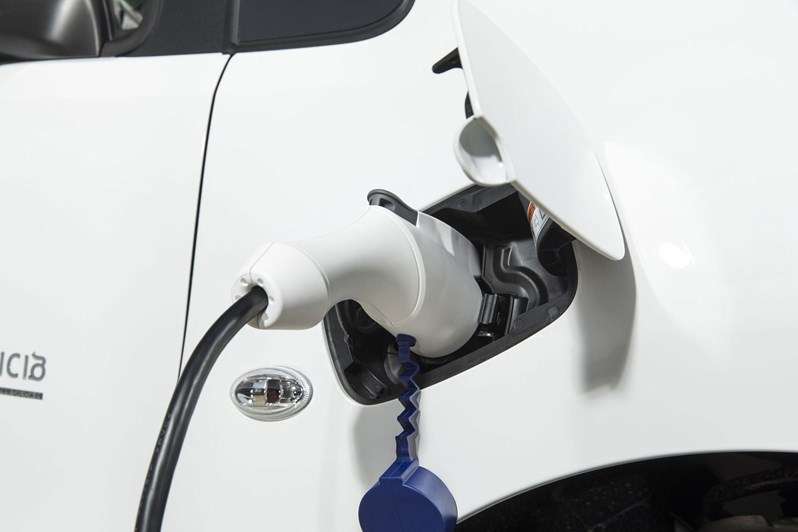 Peugeot Partner Electric L2 electric van review