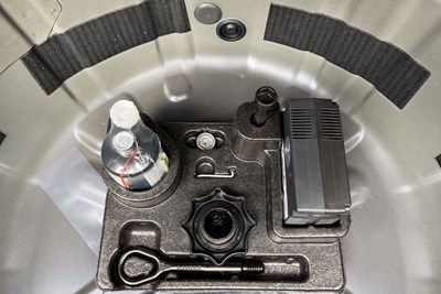 Flat tyre? Here’s how to change a car wheel in minutes