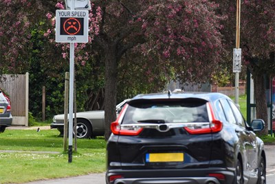 Mandatory speed limiters: how they work and what they mean for drivers