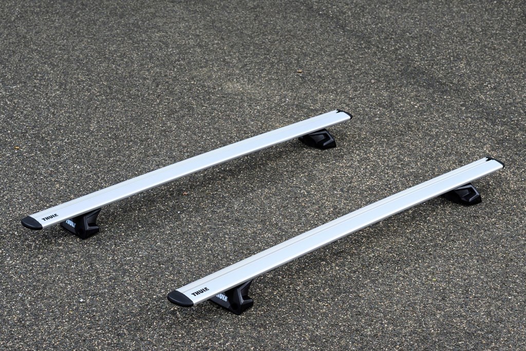 Best car roof bars for secure travel in 2025