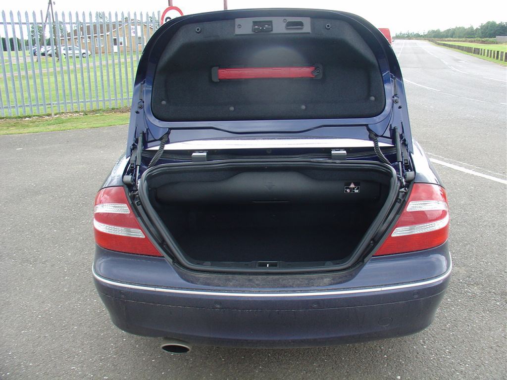 Used Mercedes-Benz CLK Cabriolet (2003 - 2009) boot space & practicality