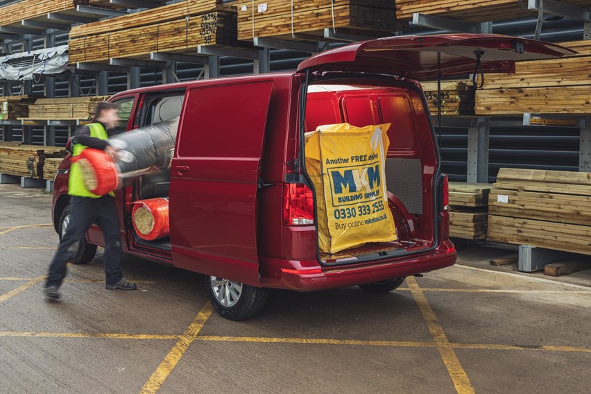 Best medium size vans for payload 2023