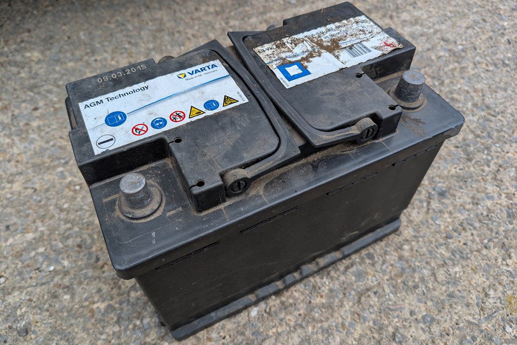 How to change a car battery: step-by-step guide and expert tips