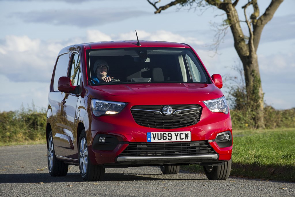 Ford Transit Connect Sport long-term test review: Connect vs Combo