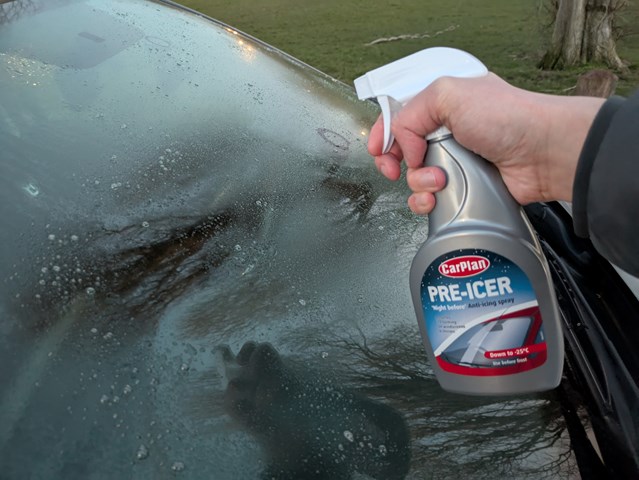 The best de-icer for your car this winter