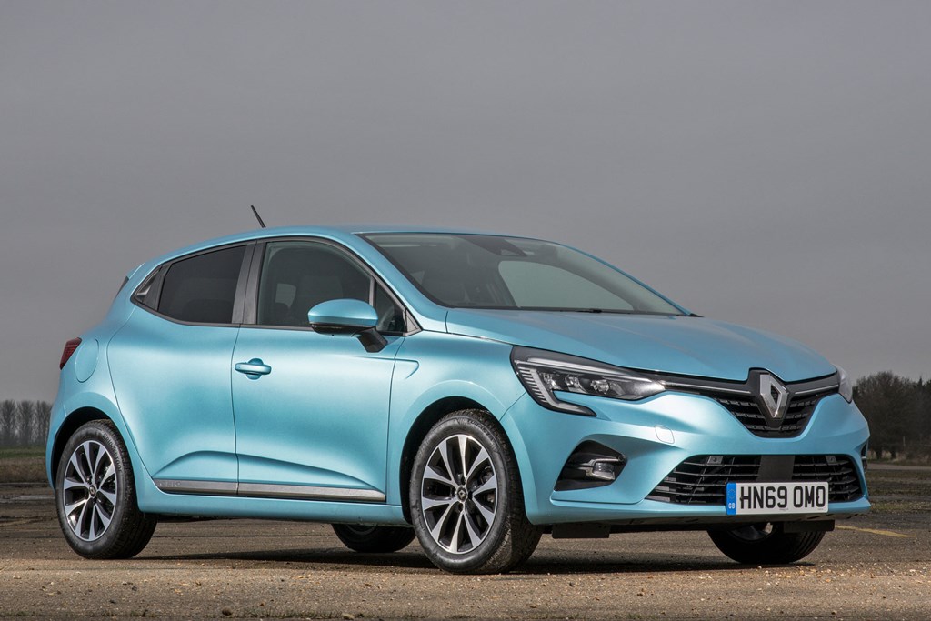 Peugeot 208 vs Renault Clio vs Mazda 2