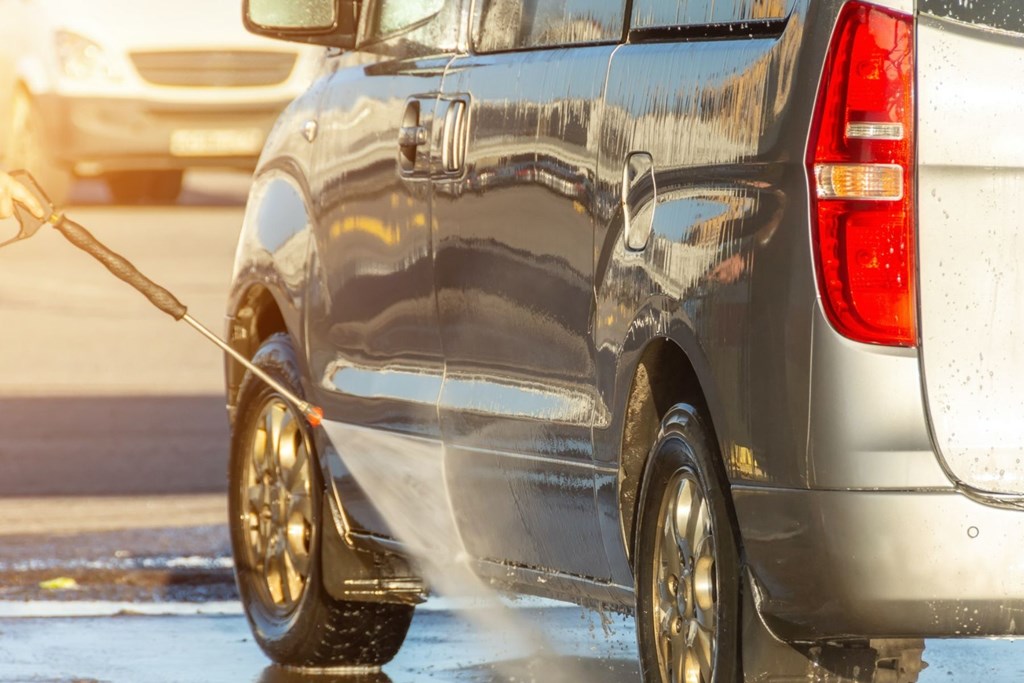 The best traffic film remover (TFR) for deep cleaning