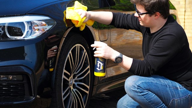 The best quick detailers tested by Parkers 2025