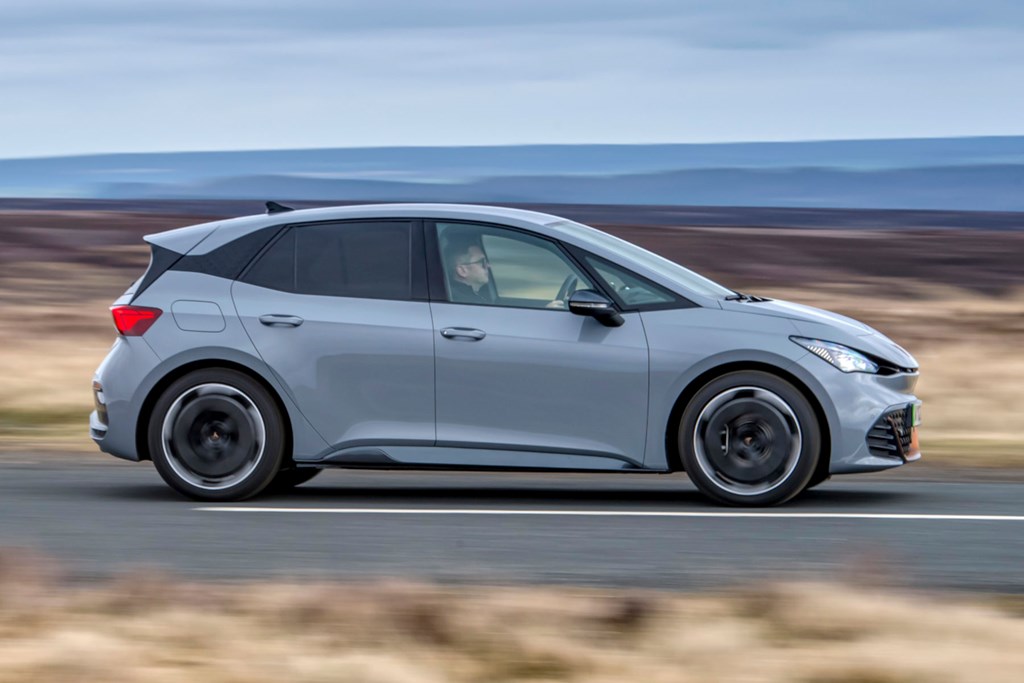 0% APR car deals 2025 | Best interest free cars (0% APR)