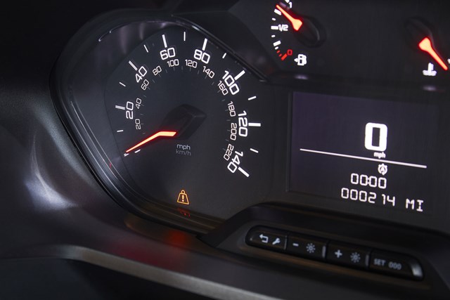 Nearly one in four vans overloaded according to Peugeot research