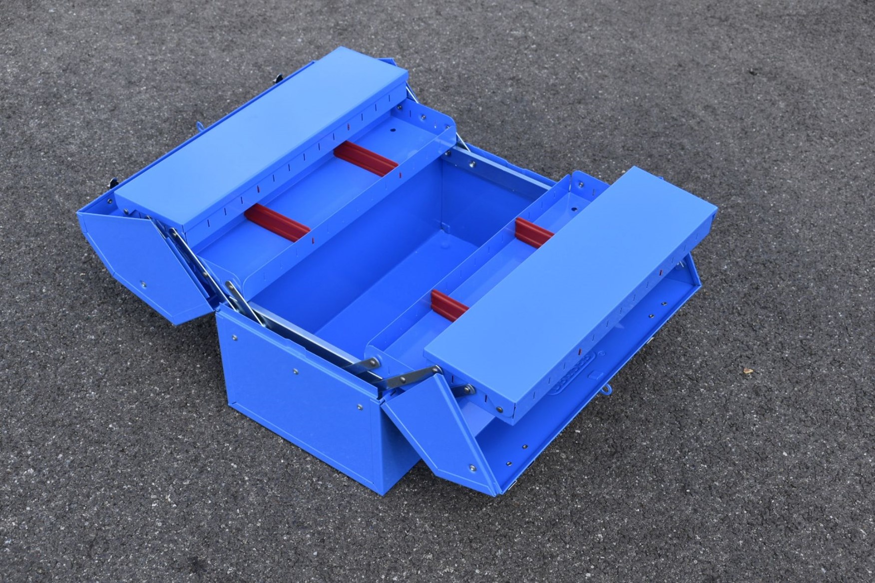 Draper Barn Toolbox review: the tool TARDIS