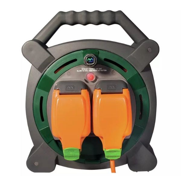 The best waterproof outdoor extension leads for car care