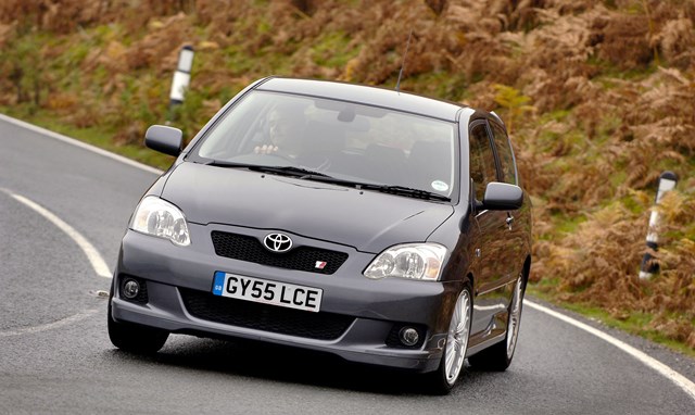 Used Toyota Corolla Hatchback (2002 - 2006) Review