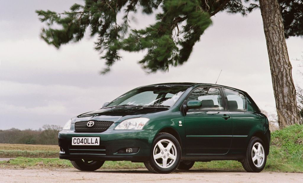 Used Toyota Corolla Hatchback (2002 - 2006) Review