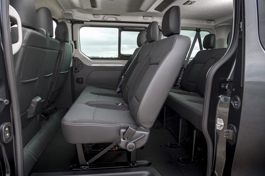 Renault Trafic Passenger (2021) review - we test newly facelifted minibus