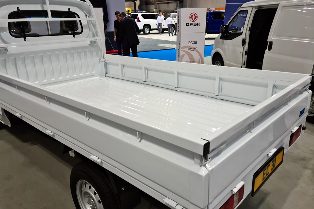 DFSK EC35 electric van and EC31 chassis cab at 2021 CV Show