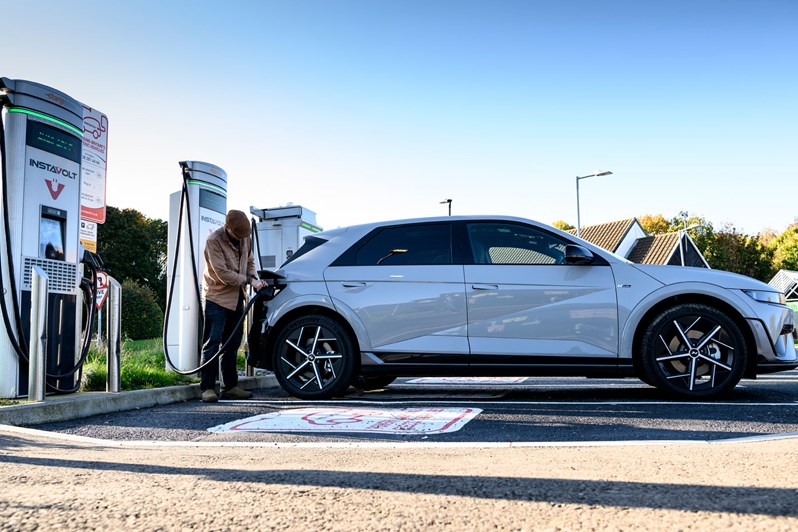 Electric car range: understanding how far an EV can go
