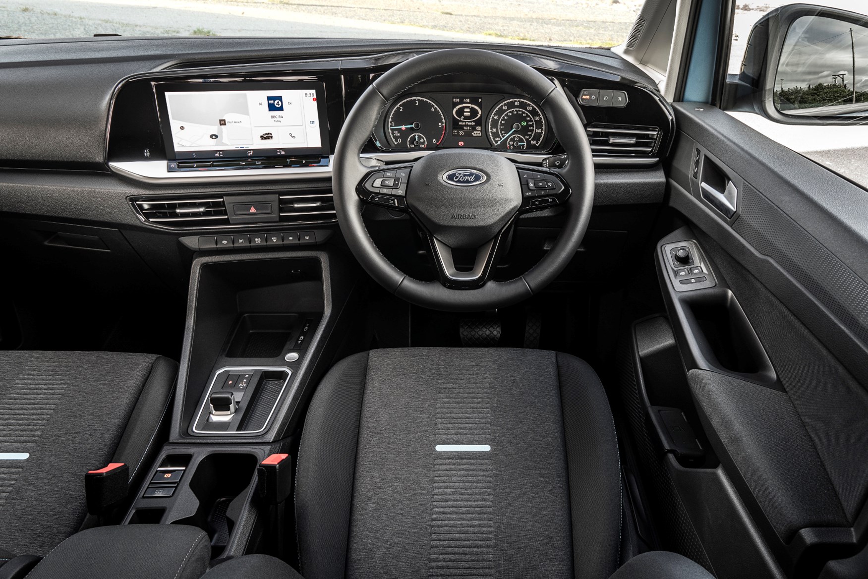 Ford Tourneo Connect (2026) interior