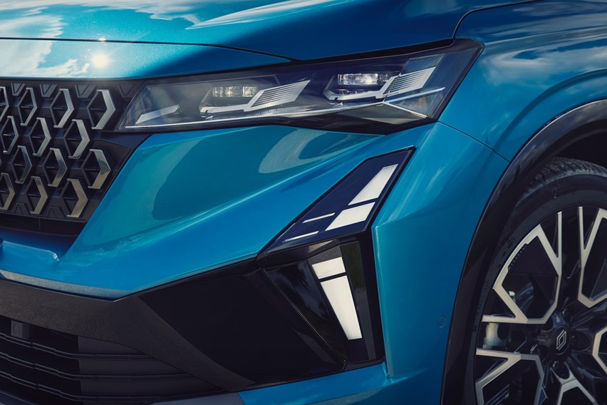 Renault Austral (2025) boot space & practicality