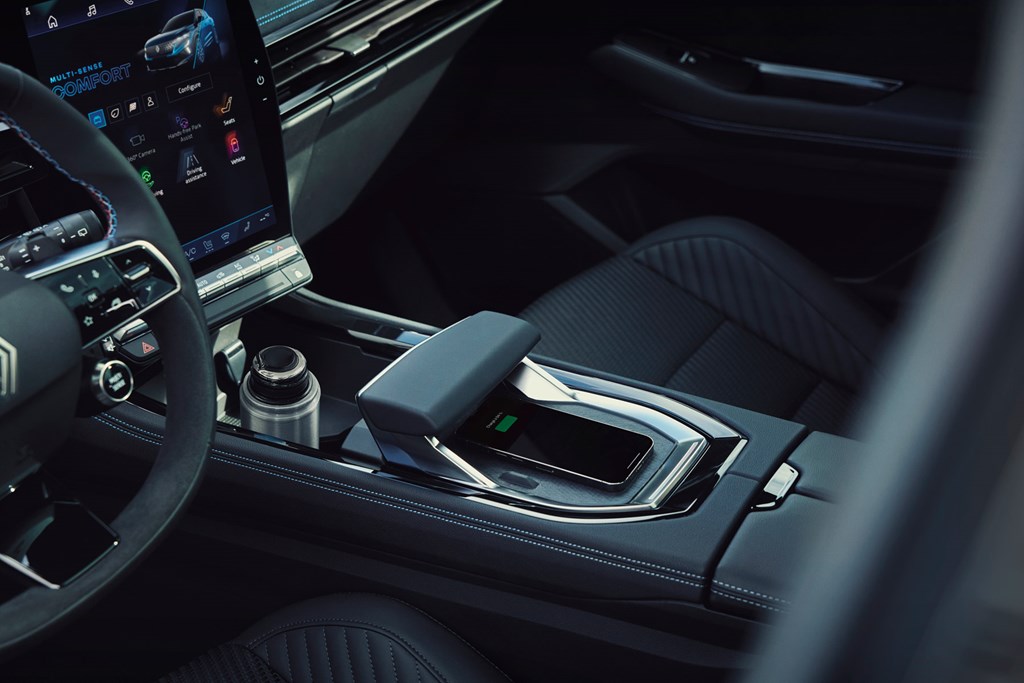 Renault Austral (2025) boot space & practicality