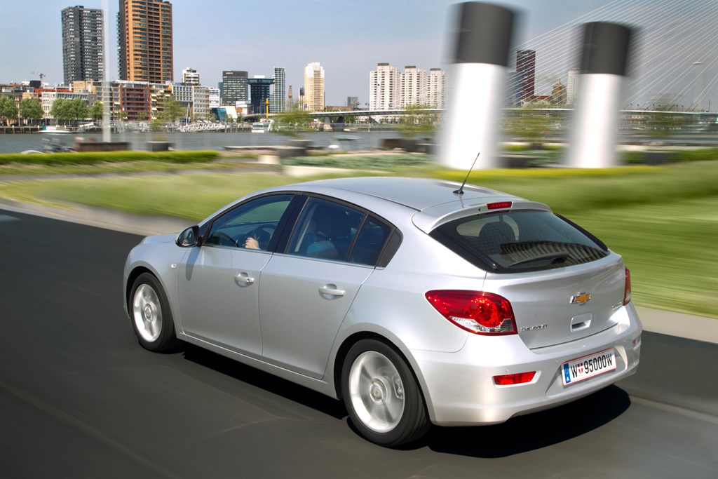 Used Chevrolet Cruze Hatchback (2011 - 2015) boot space & practicality