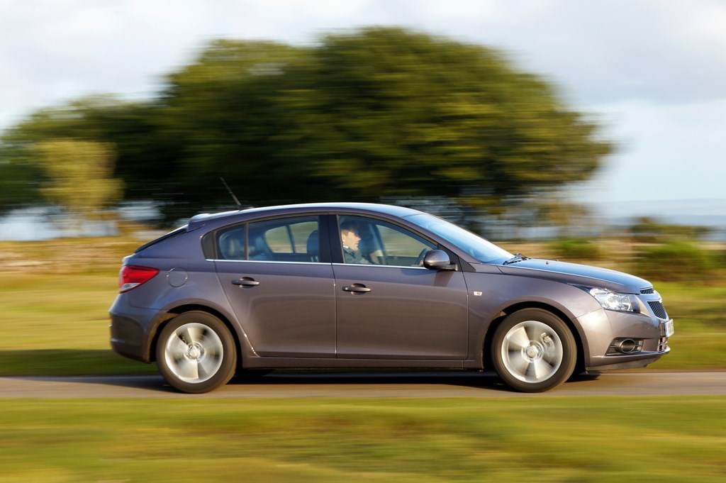 Used Chevrolet Cruze Hatchback (2011 - 2015) boot space & practicality