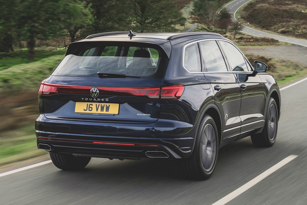 Volkswagen Touareg Review (2025)