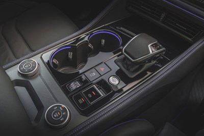 Volkswagen Touareg Review (2025)