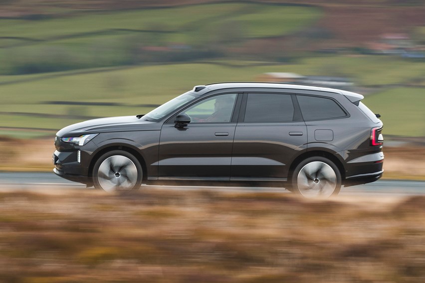 Volvo EX90 (2025) boot space & practicality
