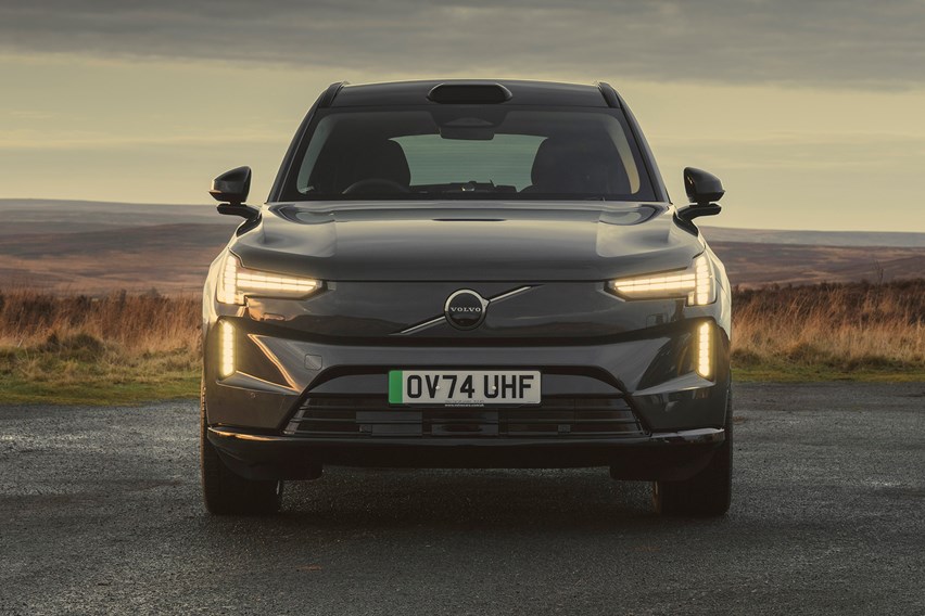 Volvo EX90 (2025) boot space & practicality
