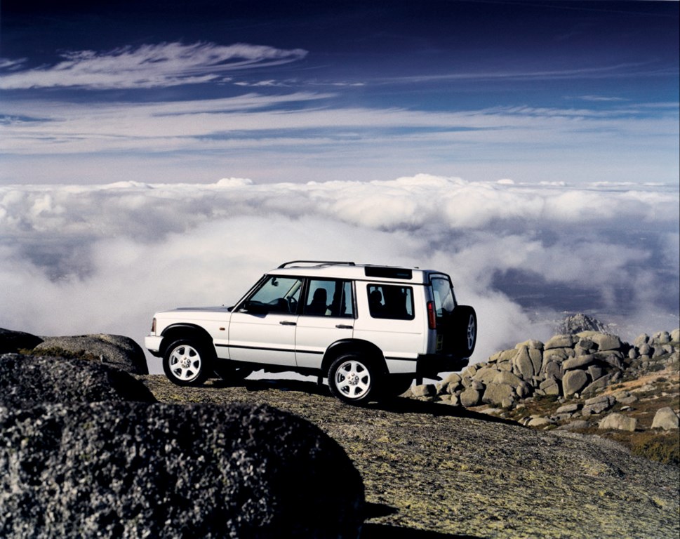 Used Land Rover Discovery Station Wagon (1998 - 2004) Review