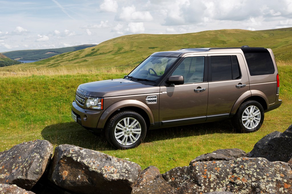 Used Land Rover Discovery Station Wagon (2004 - 2017) boot space ...