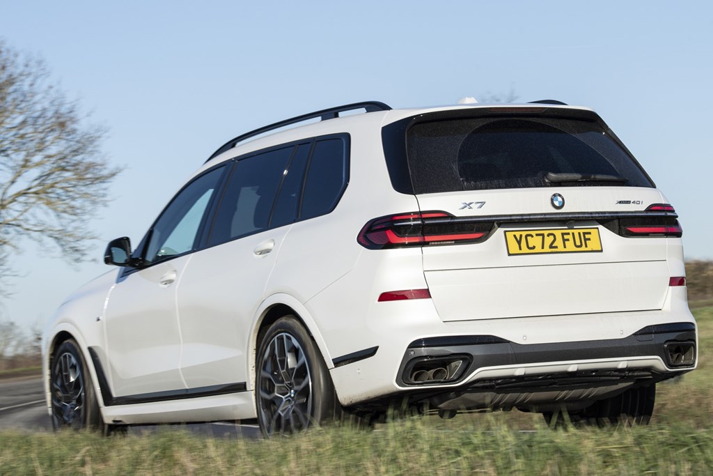 BMW X7 (2025) boot space & practicality